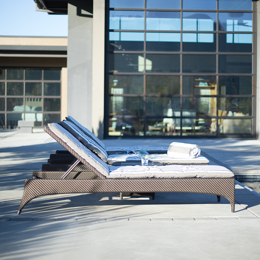 AMARI CHAISE LOUNGE - JANUS et Cie