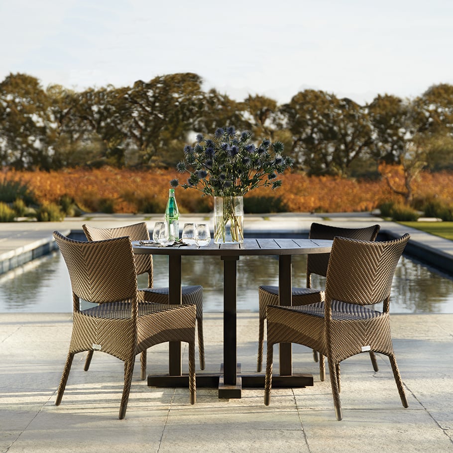 ARBOR DINING TABLE ROUND 130 - JANUS et Cie