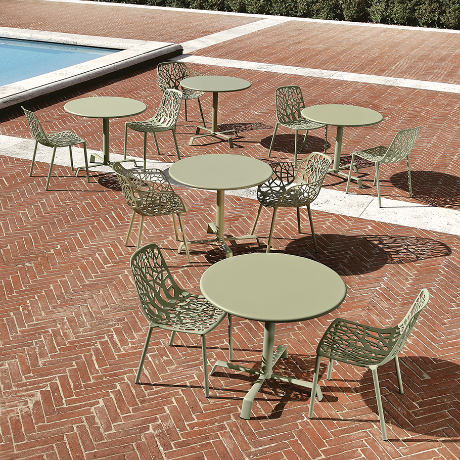 FOREST STACKABLE SIDE CHAIR - JANUS et Cie