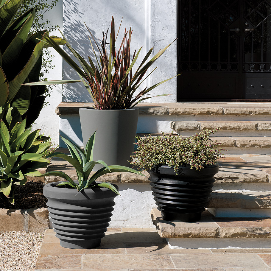 HYDRIA PLANTER - JANUS et Cie
