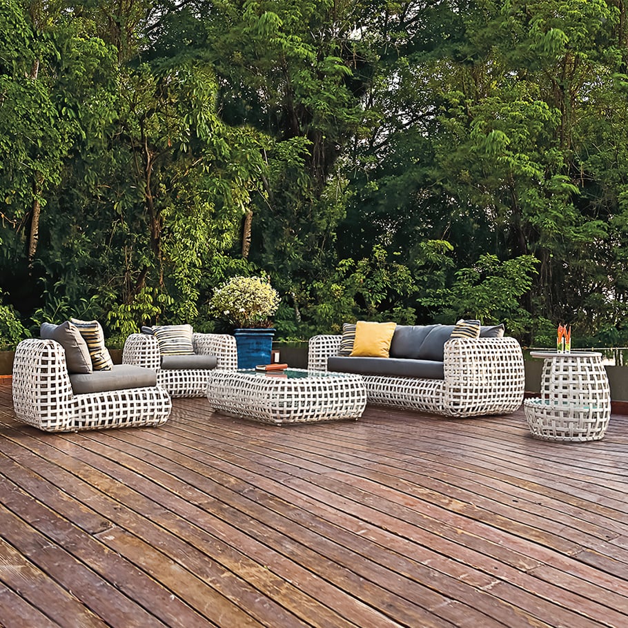 MATILDA LOUNGE CHAIR - JANUS et Cie